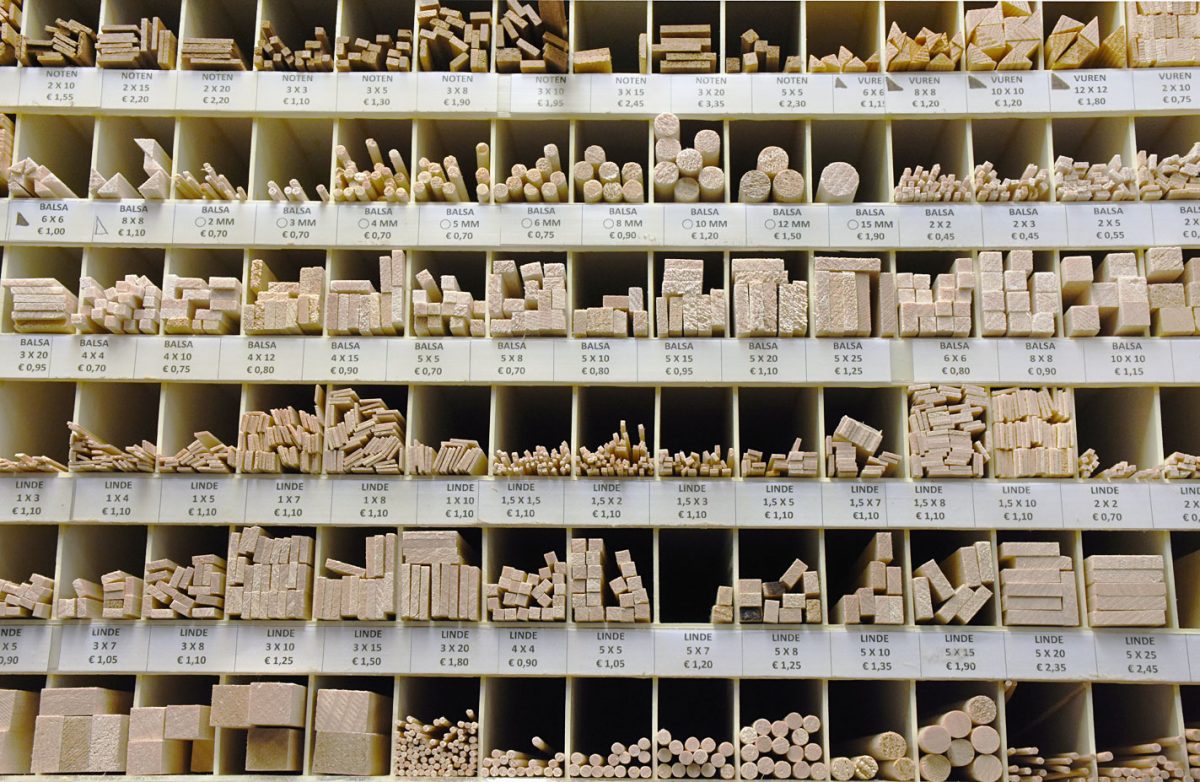 De Houtloods modelbouw - plastic bouwdozen en houten schepen - De ...